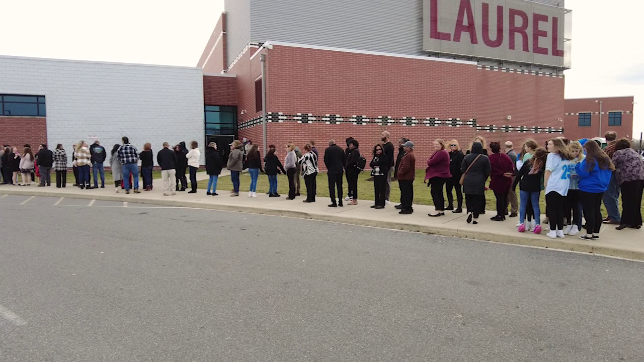 Hundreds gather for memorial service honoring the legacy of wrestling ...