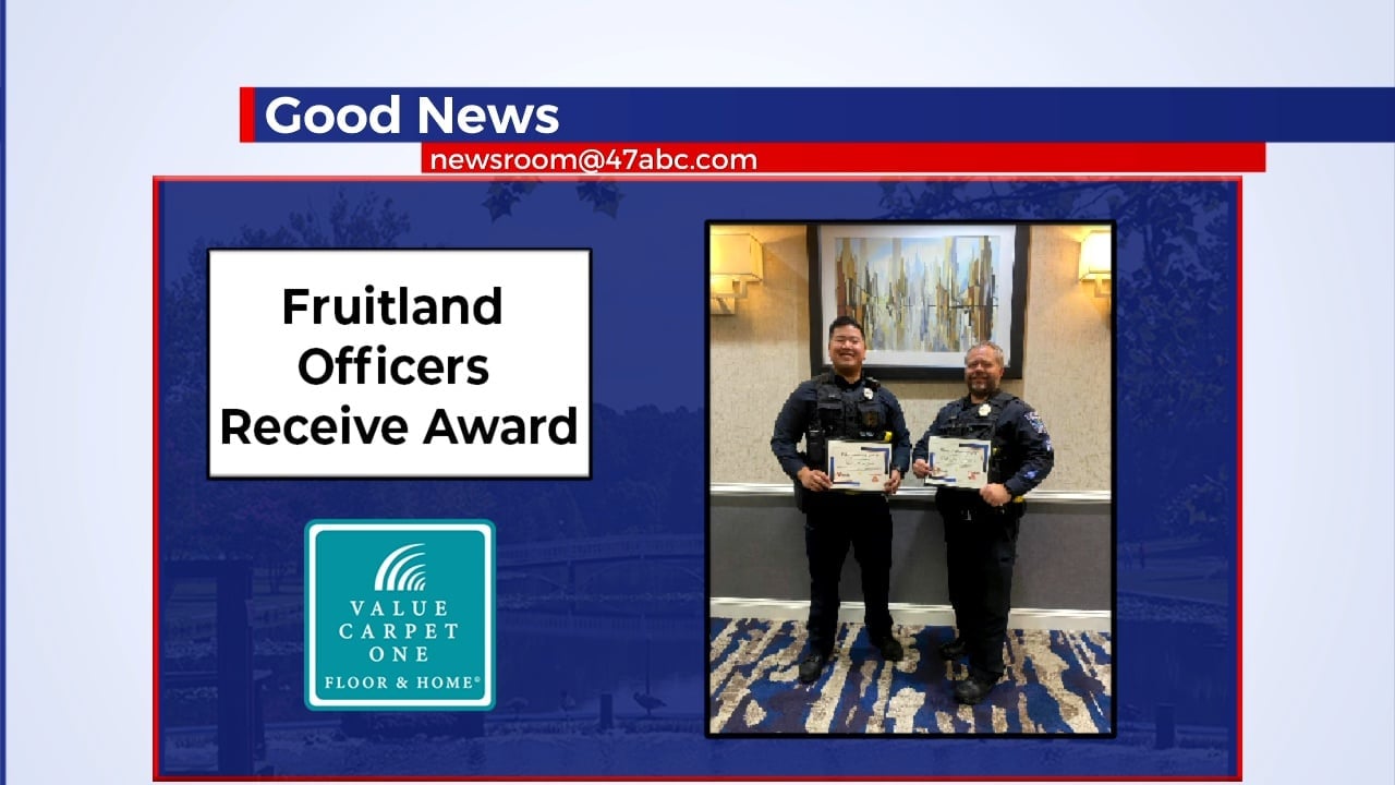Fruitland Officers honored - 47abc