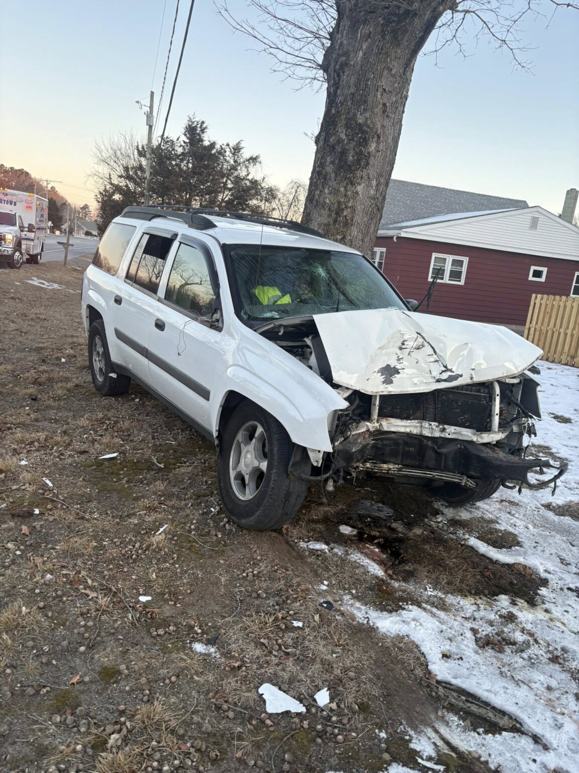 Driver Flees After Crashing Car into Tree - 47abc