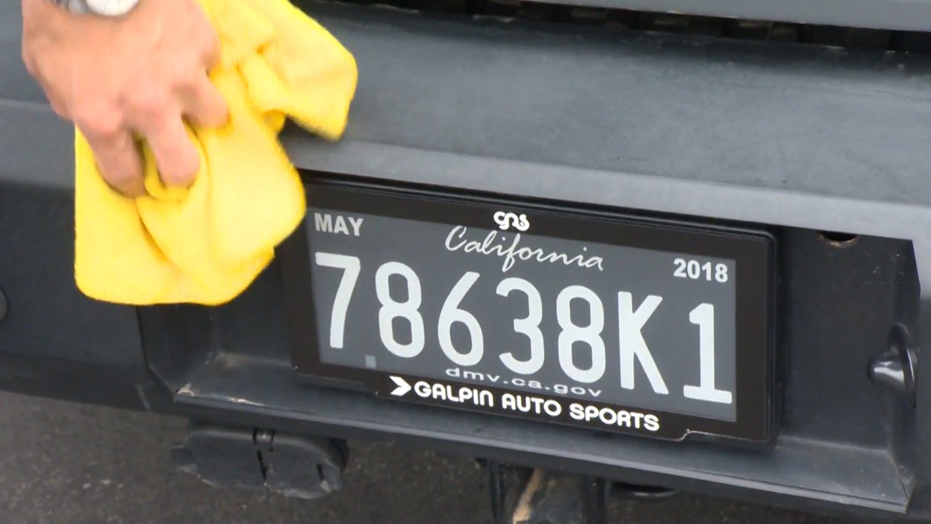 Digital license plates are now gaining popularity