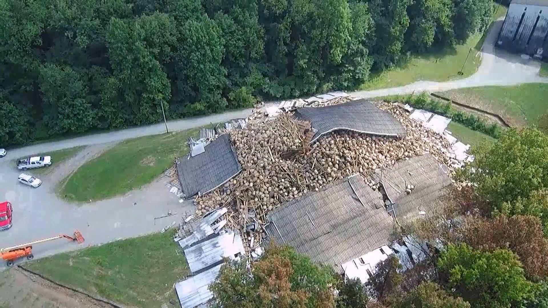 Crews still working to save bourbon after warehouse collapse