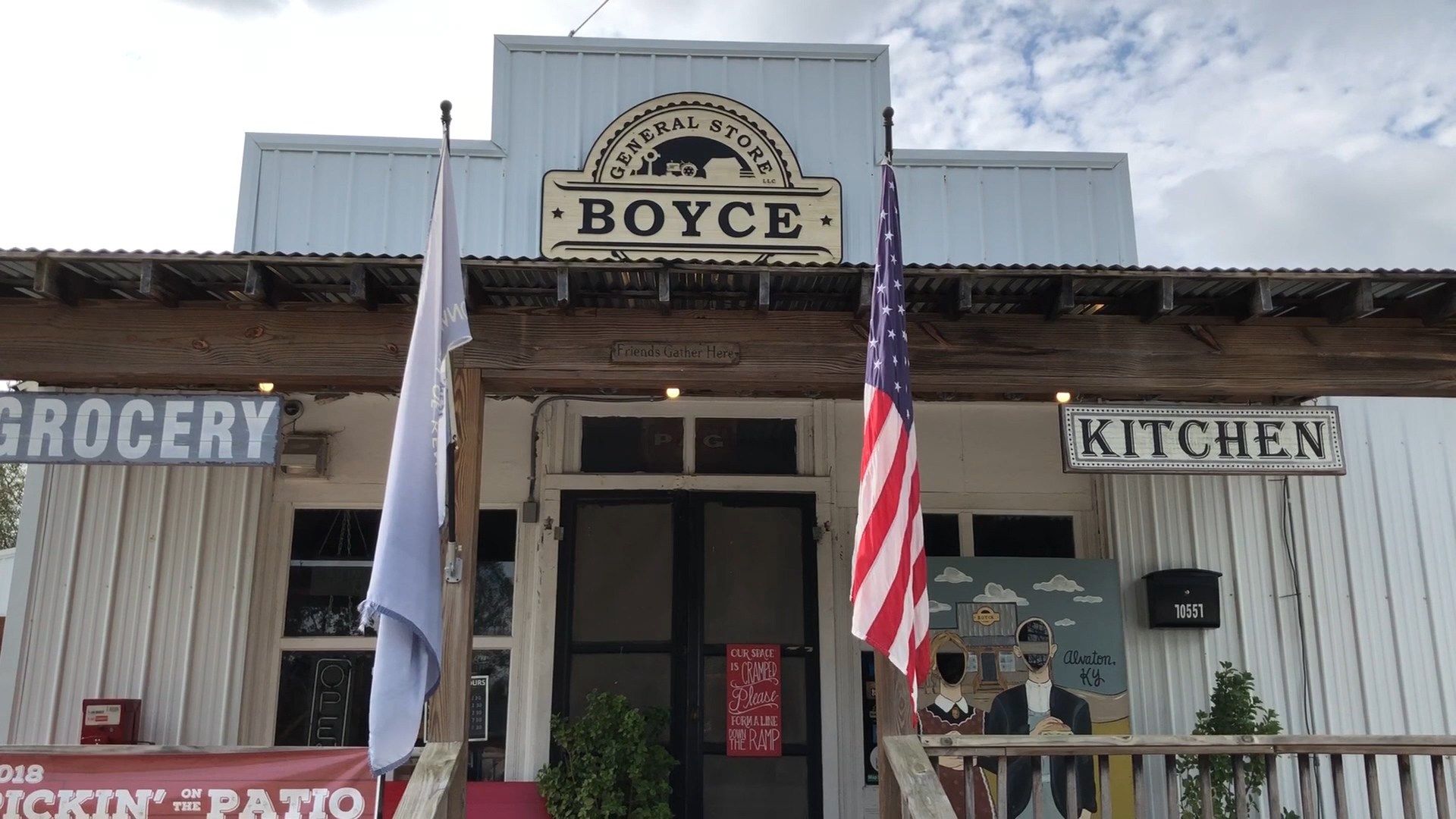 Boyce General Store recognized for fall foliage dining
