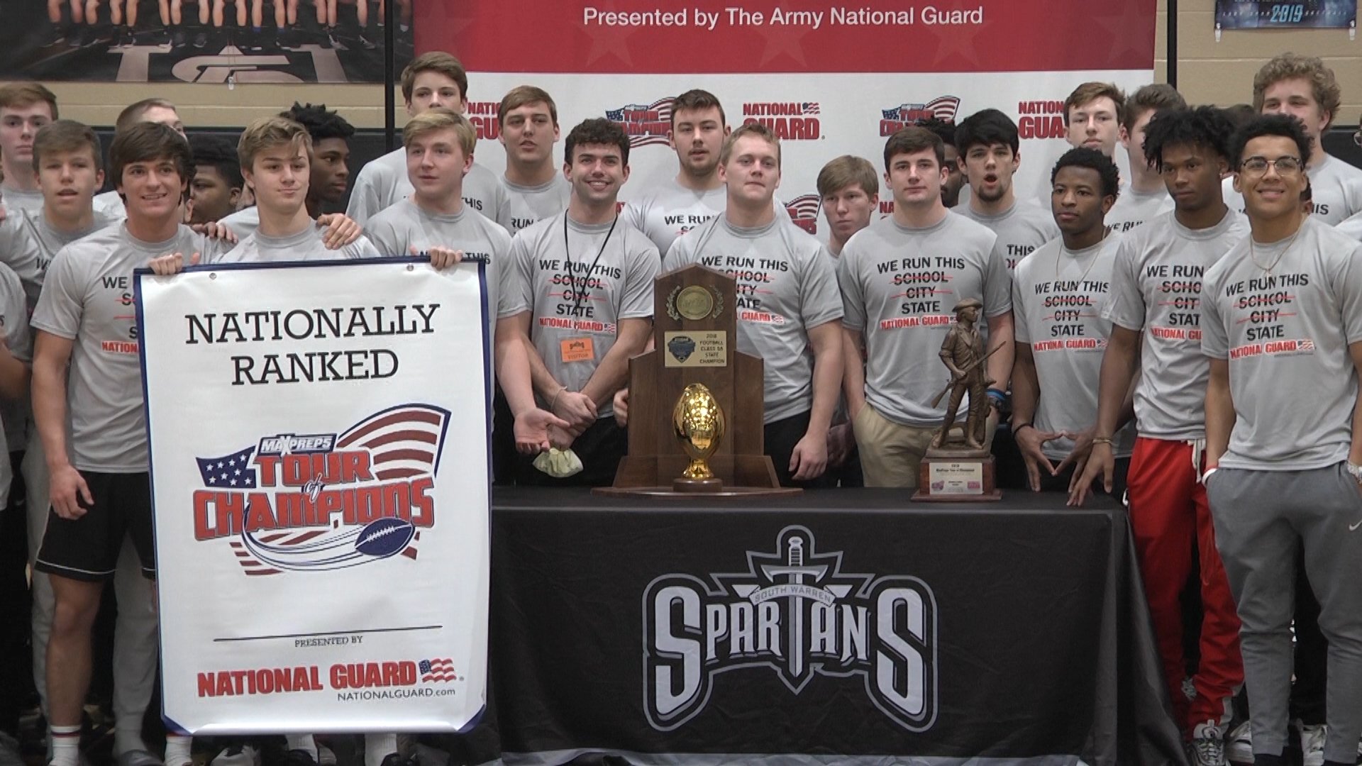 South Warren Football receives national ranking trophy - WNKY News 40 ...