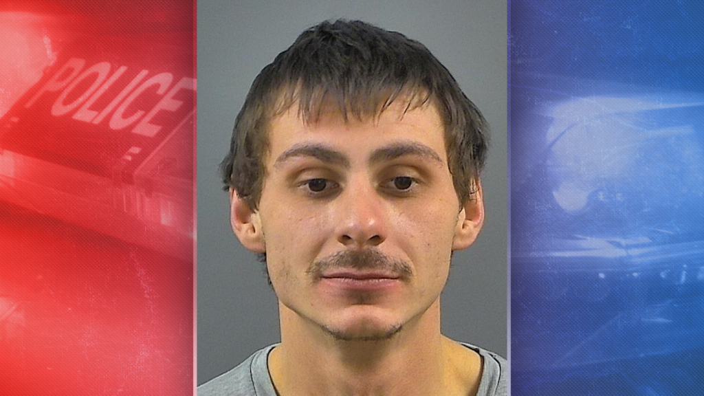 Man charged with trafficking drugs near school - WNKY News 40 Television Man charged with trafficking drugs near school - WNKY News 40 Television
