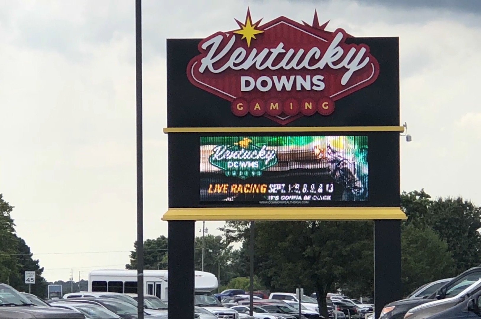 Kentucky Downs finalizes new ownership - WNKY News 40 Television Kentucky Downs finalizes new ownership - WNKY News 40 Television