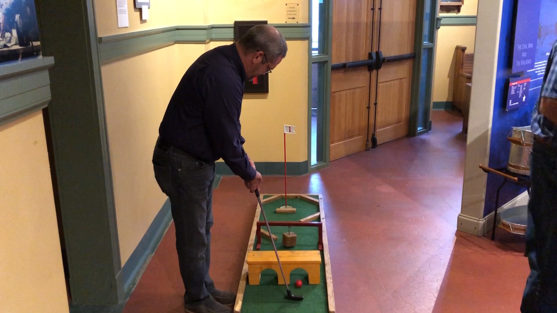 Mini golf event held inside Historic RailPark and Train Museum - WNKY ...