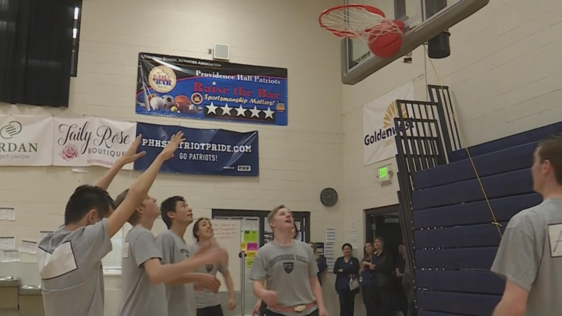 Beeping hoop helps blind boy play basketball - WNKY News 40 Television