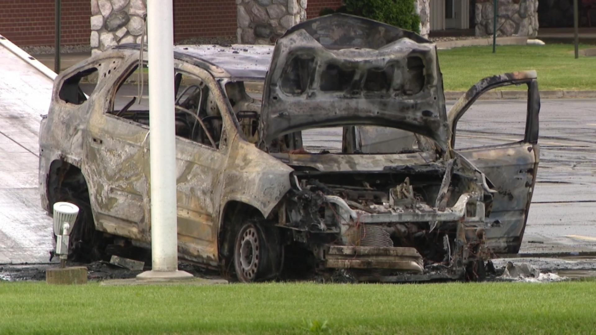 Vape pen blamed in SUV fire - WNKY News 40 Television