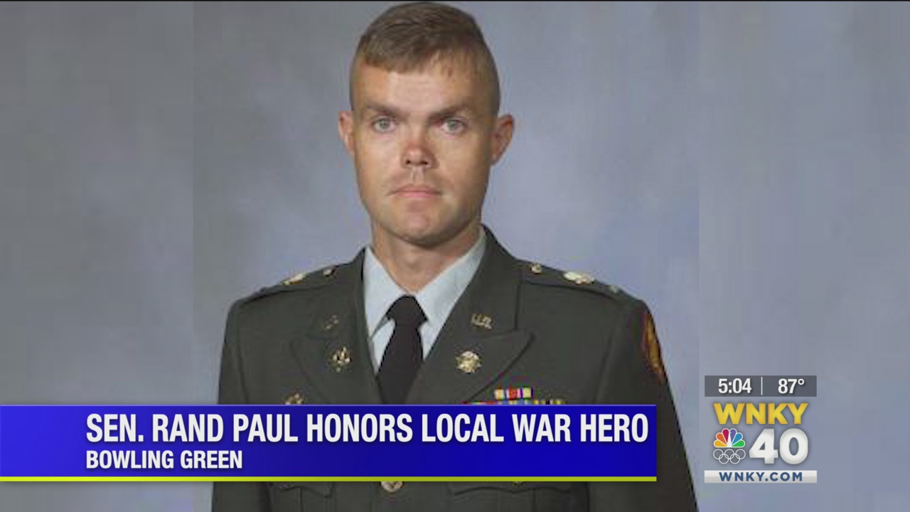 Sen. Paul presents wife of local war hero with a flag - WNKY News 40 ...