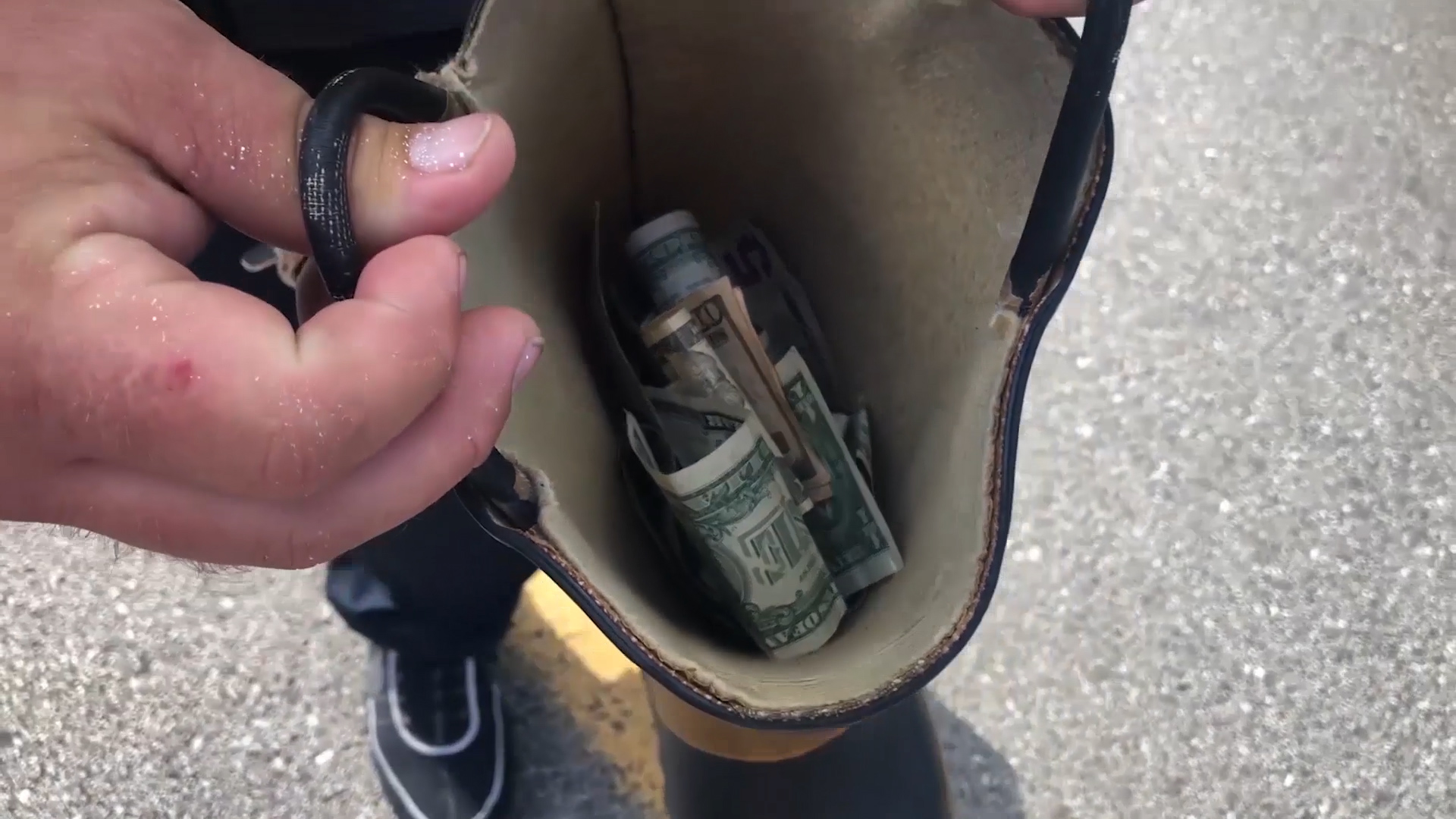 VIP - William Moore, BGFD's 'Fill the Boot' fundraiser - WNKY News 40 ...