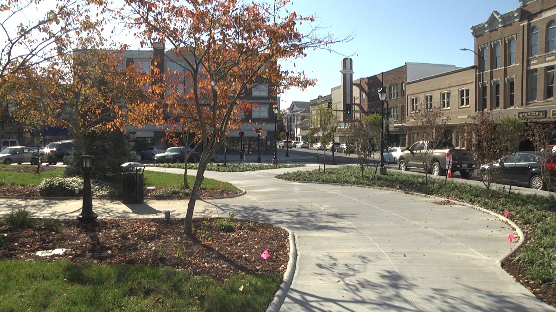 Fountain Square Park construction nears completion - WNKY News 40 ...