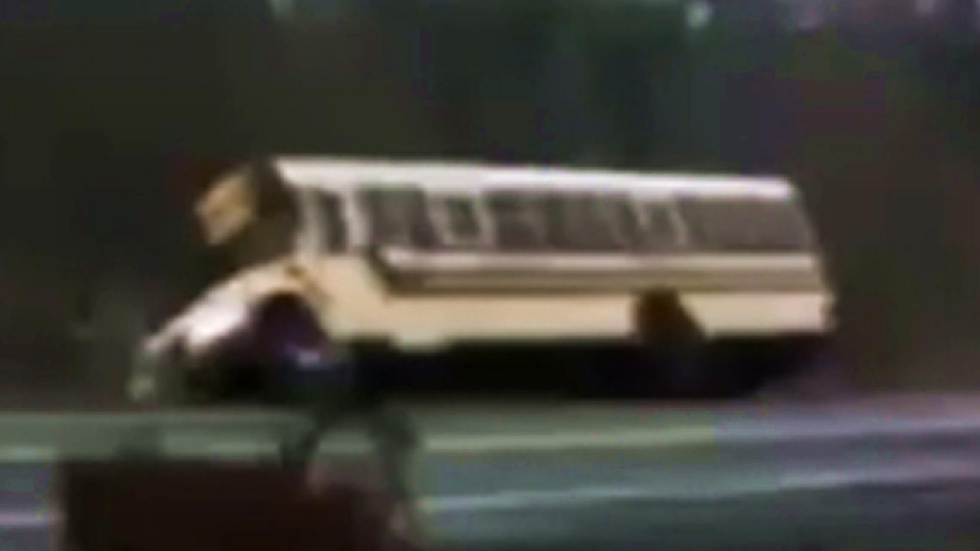 Cameras capture school bus DUI crash - WNKY News 40 Television