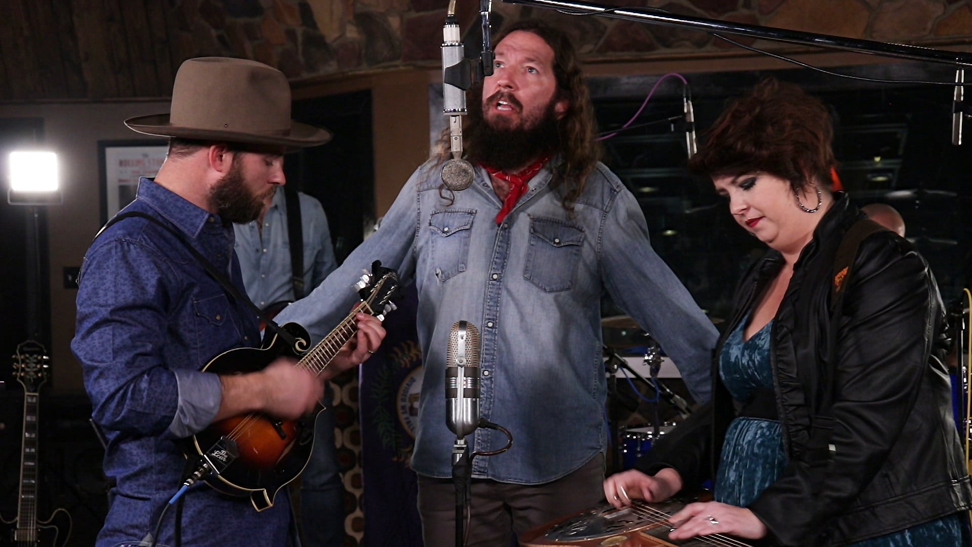 Marquee Backstage: Van Winkle & The Spirits - WNKY News 40 Television
