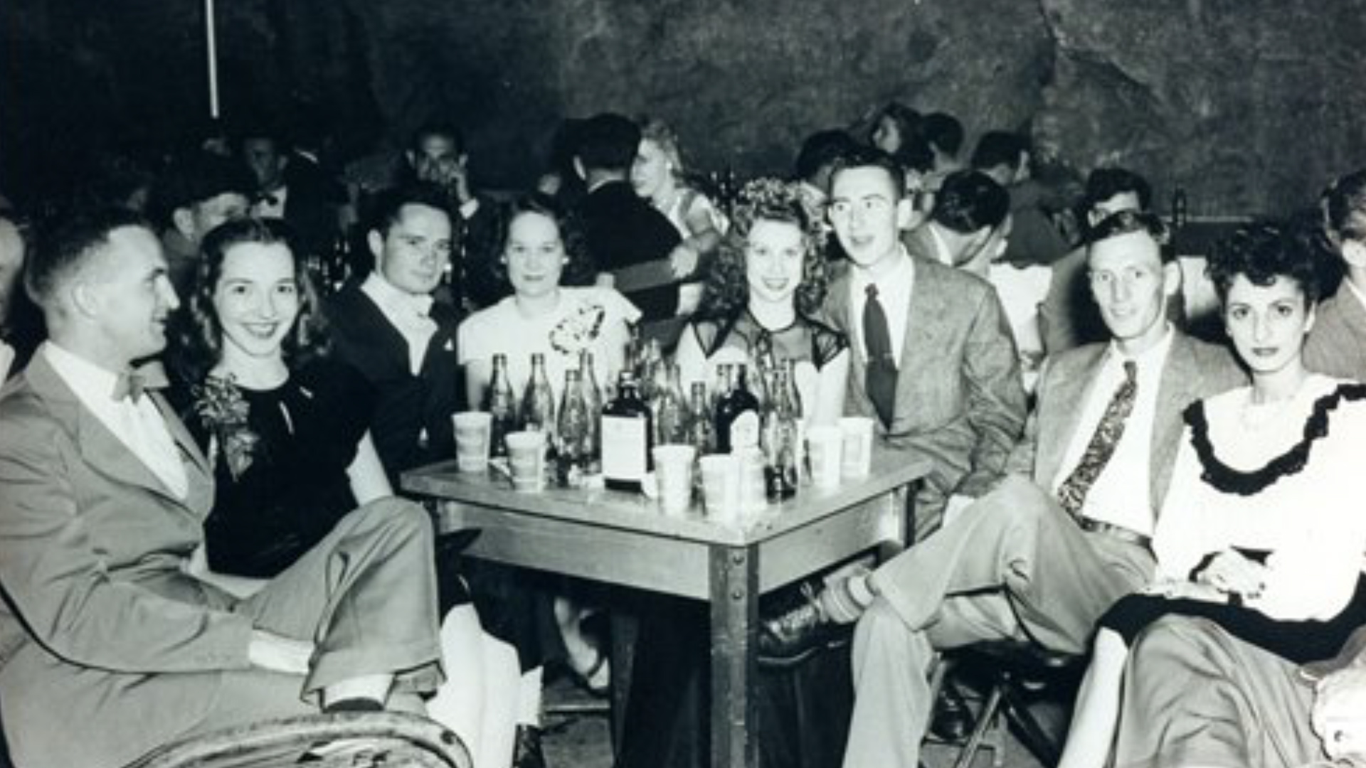 Throwback Thursday - Bowling Green’s first tourist camp and the Tavern ...