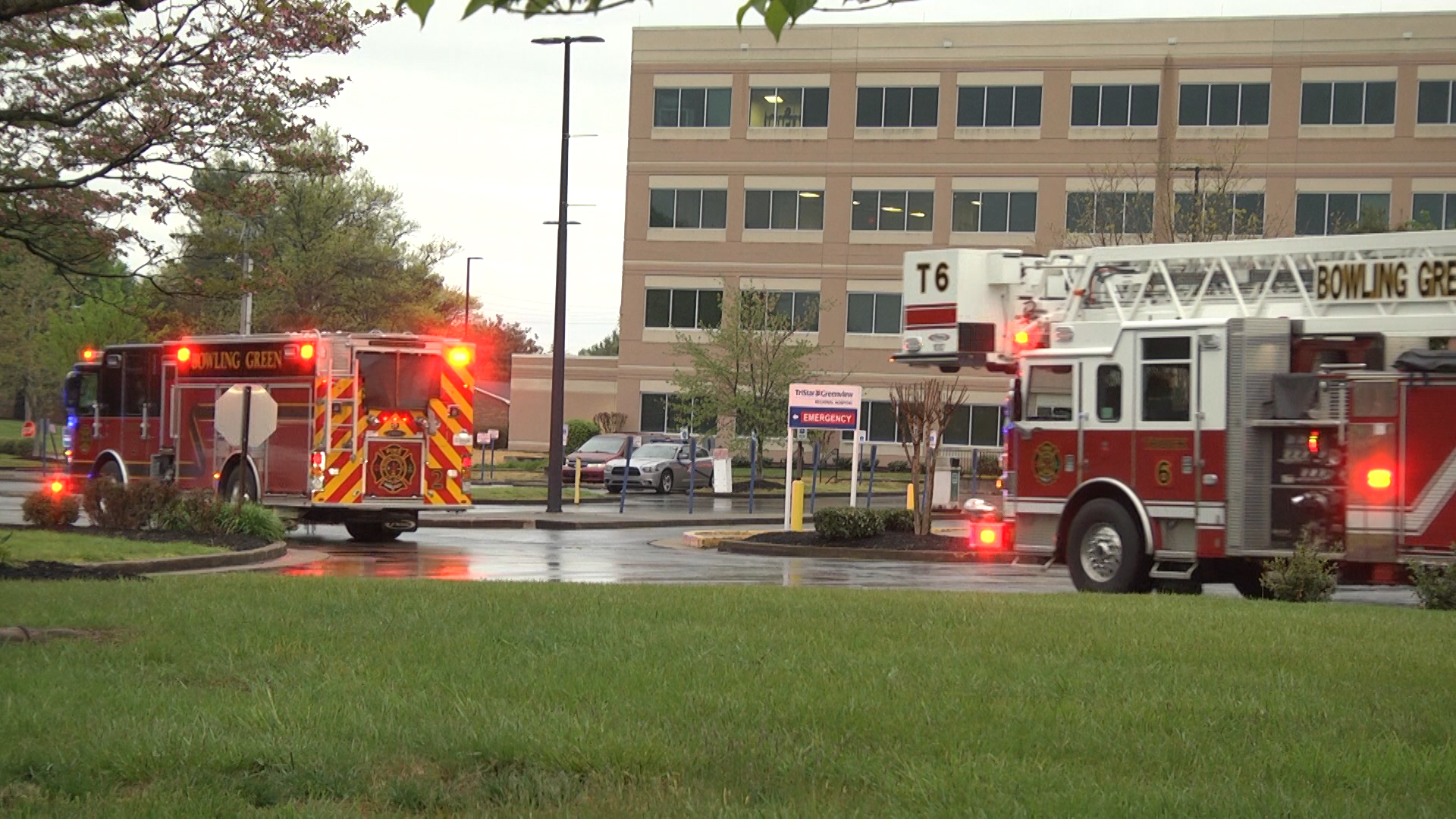First responders show support to area hospital - WNKY News 40 Television