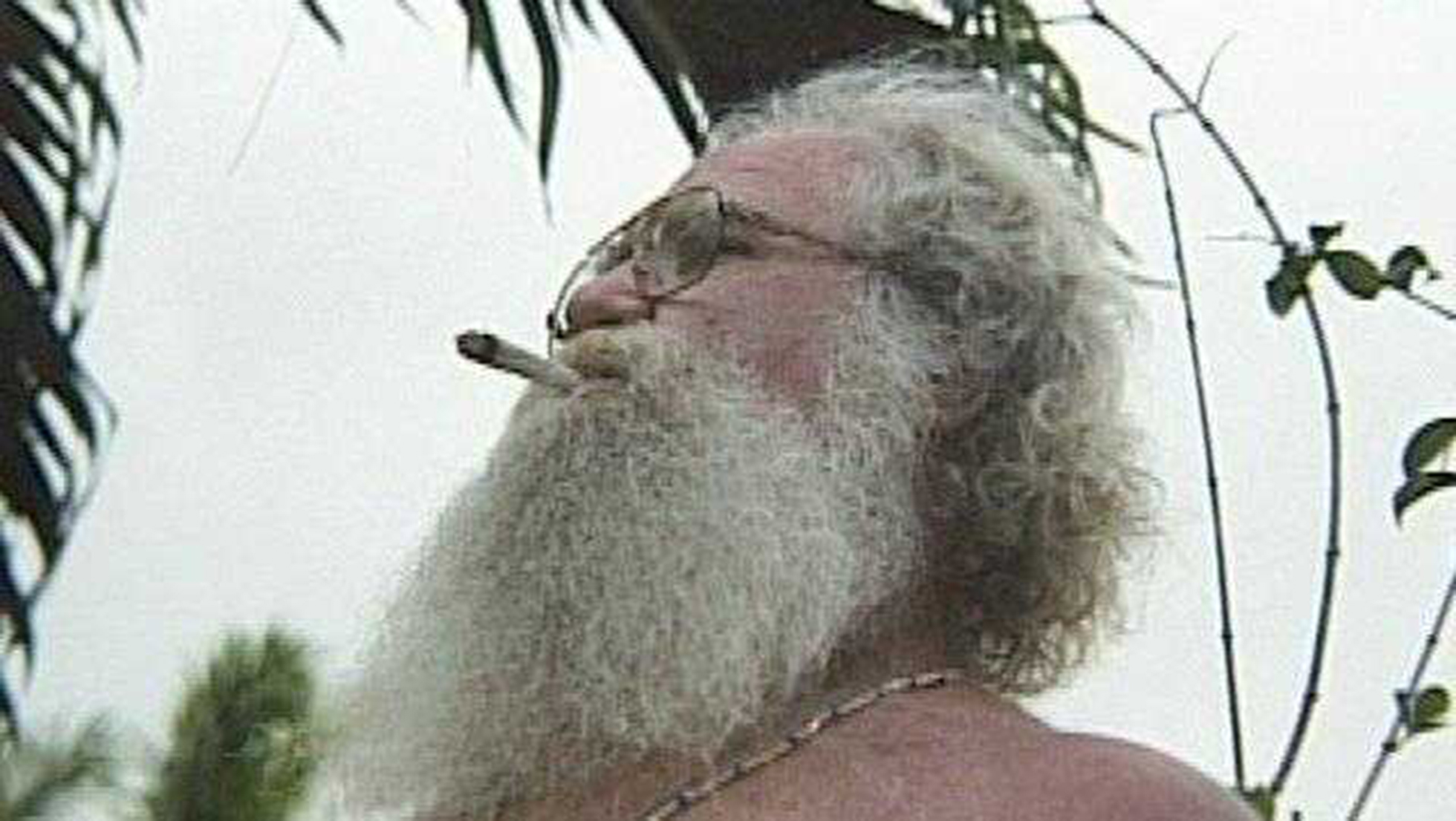 'Godfather of Grass' seeks prison release over virus concern - WNKY ...