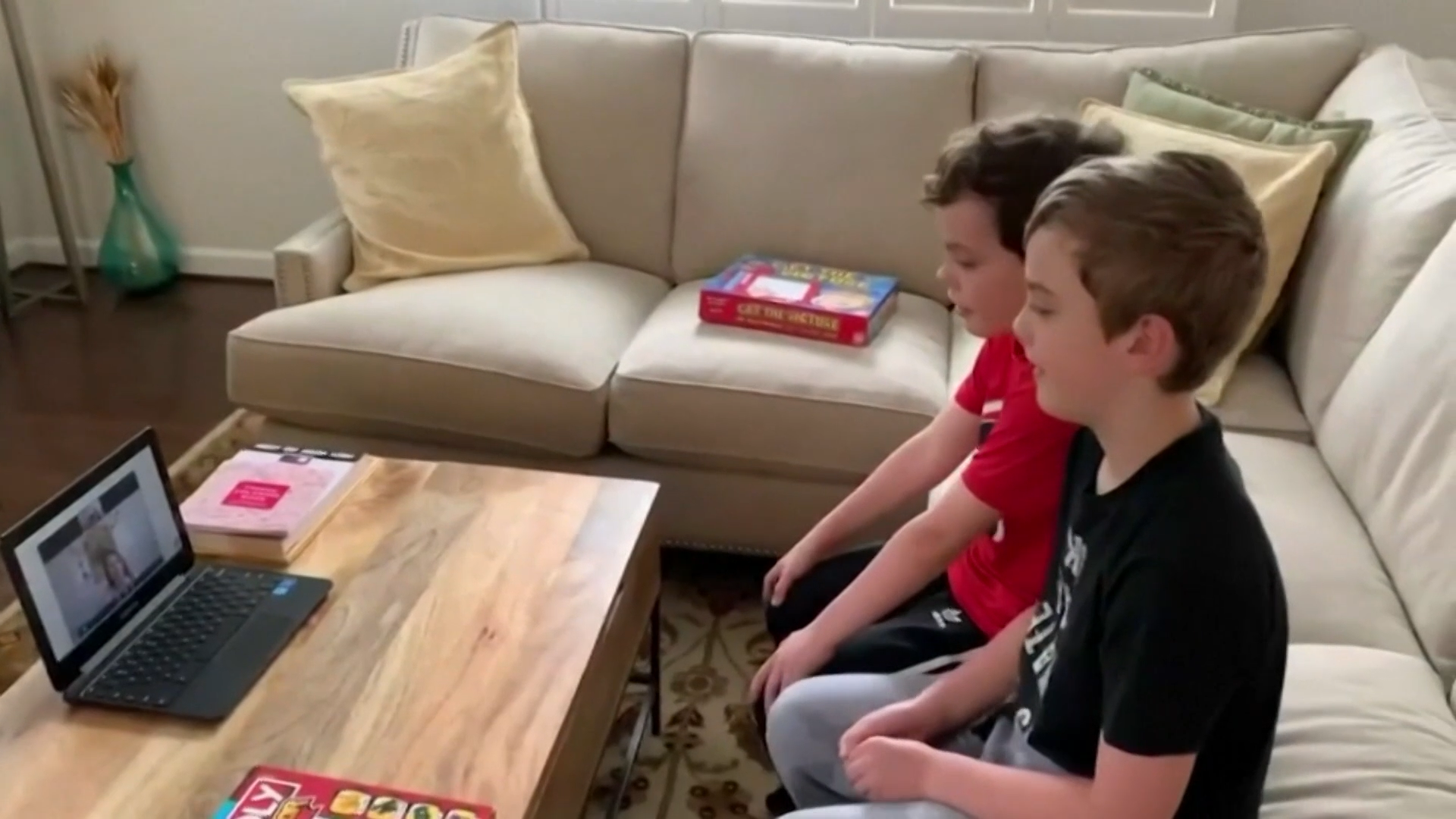 Living Well - Virtual babysitting - WNKY News 40 Television