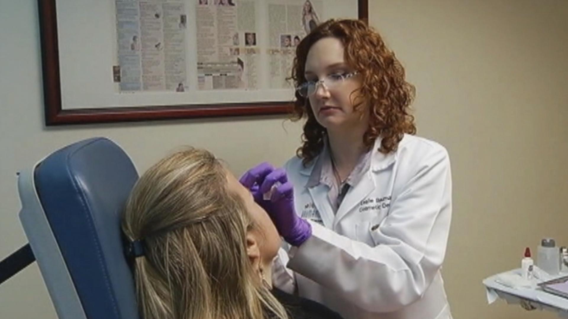 "Zoom Effect" Fuels Plastic Surgery Boom - WNKY News 40 Television