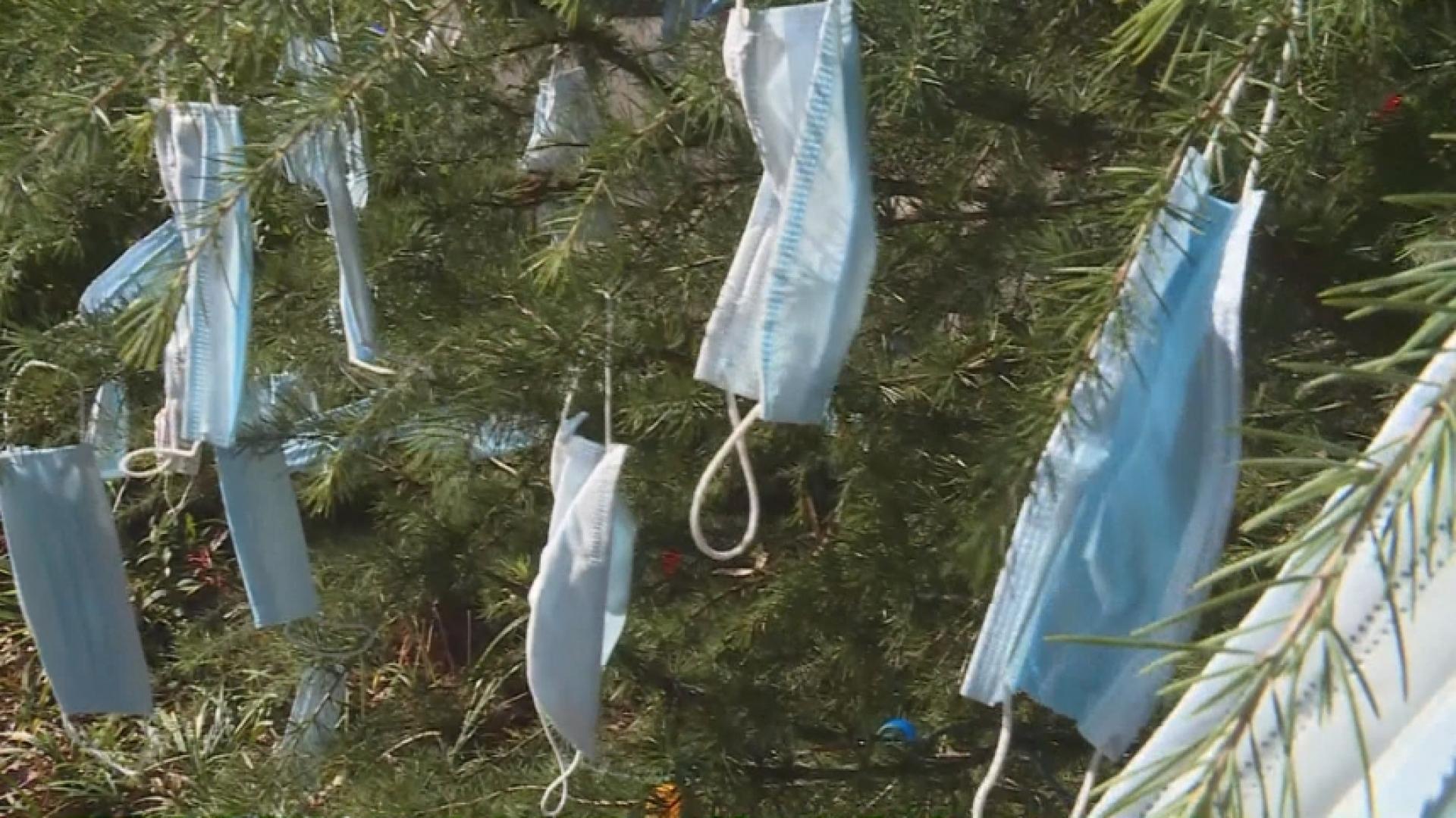 Mask Tree Pays Tribute To Healthcare Workers - WNKY News 40 Television