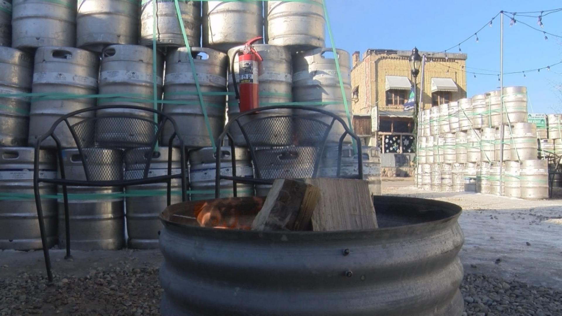 "Kegger Campground" Offers Outdoor Dining In The Cold - WNKY News 40 ...