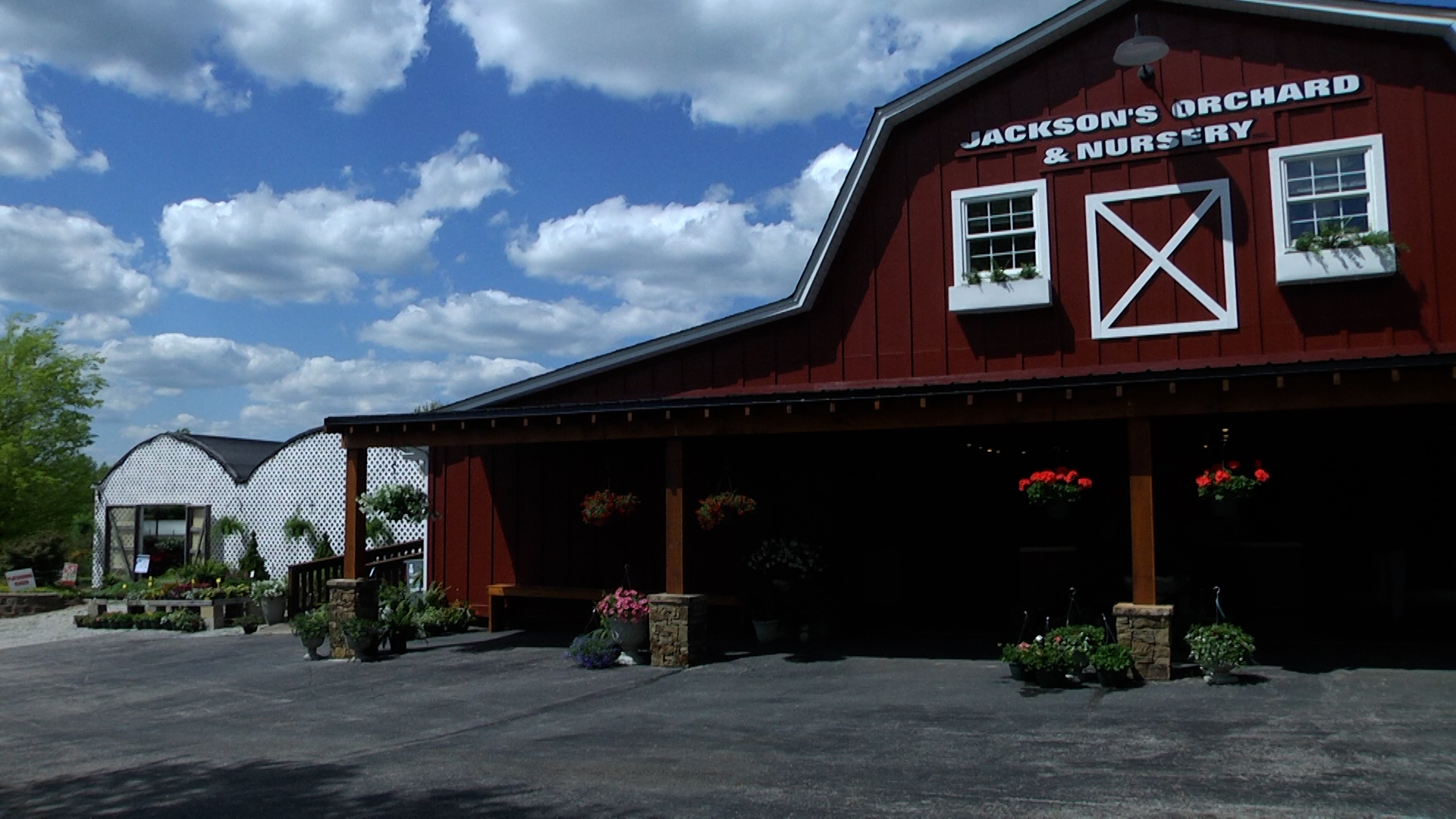 Jackson's Orchard is open for the season - WNKY News 40 Television