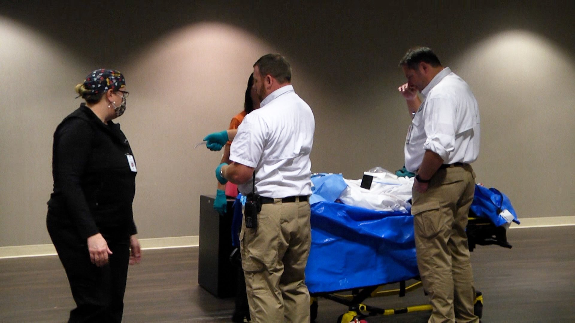 EXCLUSIVE: medics take part in first cadaver lab in area for EMS - WNKY ...