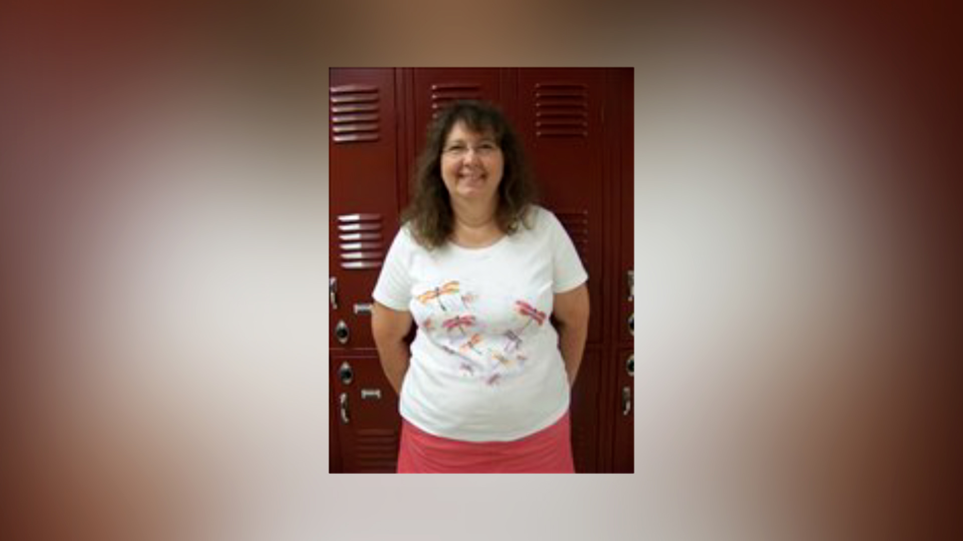 Glasgow teacher inducted into Kentucky Hall of Fame - WNKY News 40 ...