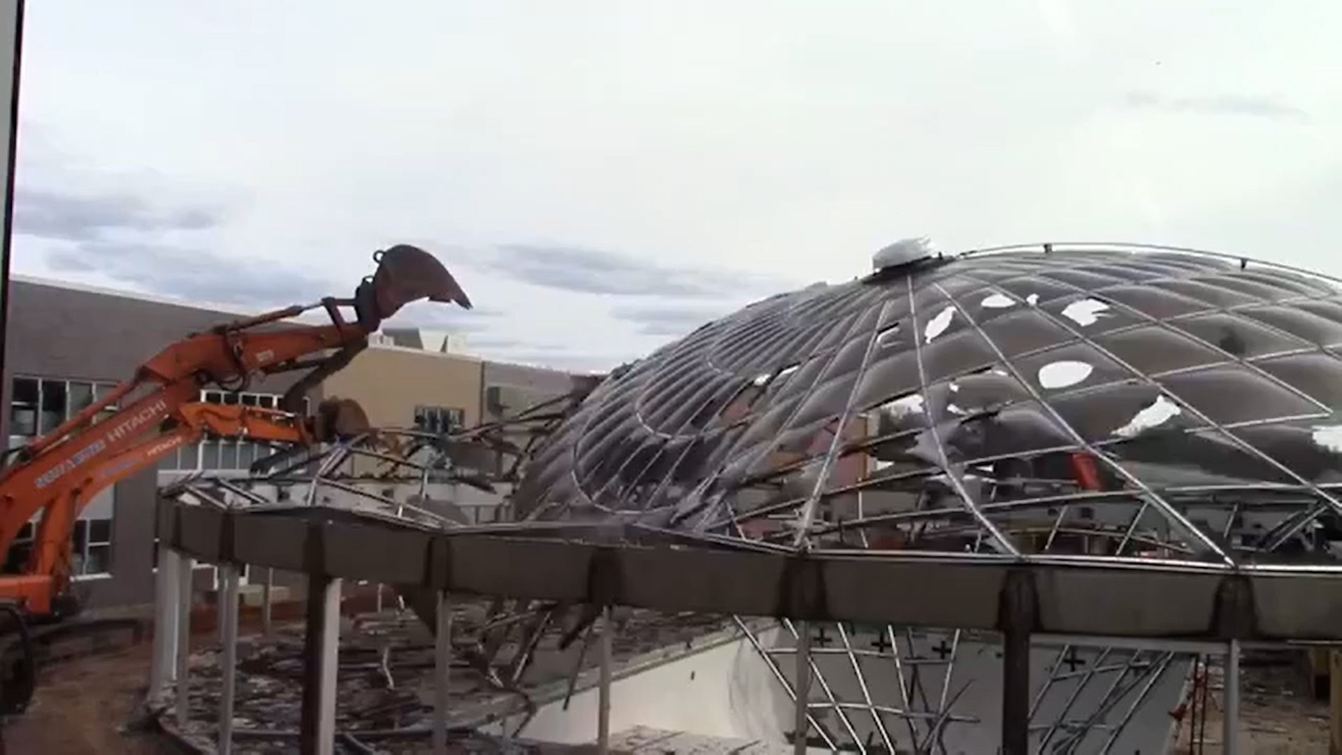 Purples Alumni to say goodbye to old BGHS before demolition - WNKY News ...