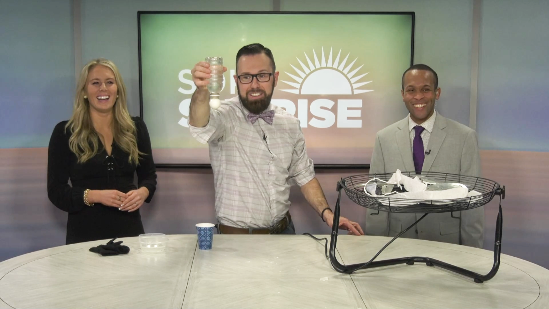 Feel Good Friday - Exciting experiments with Mr. Science - WNKY News 40 ...