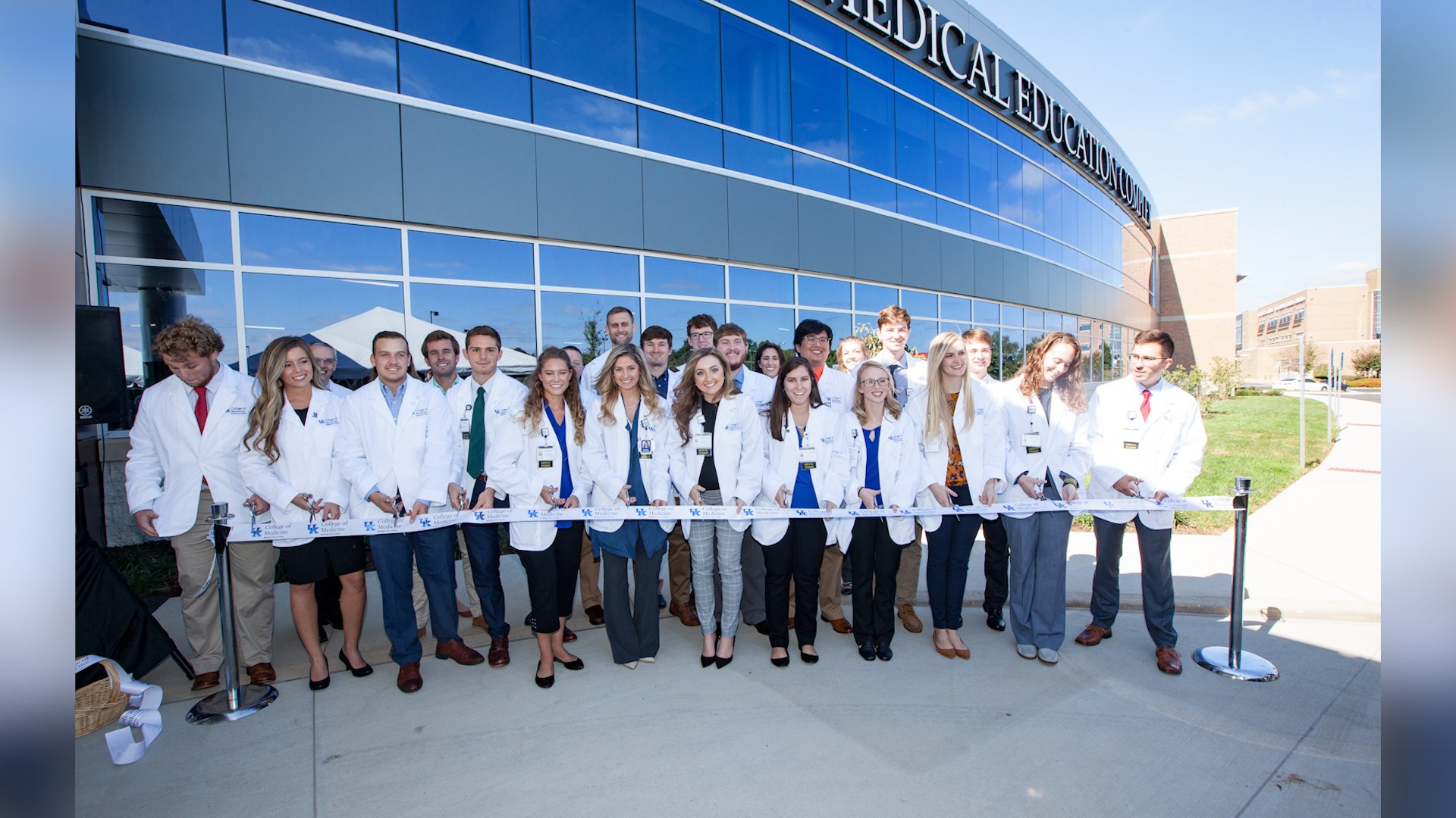 First students graduate from U.K. College of Medicine - BG Campus ...
