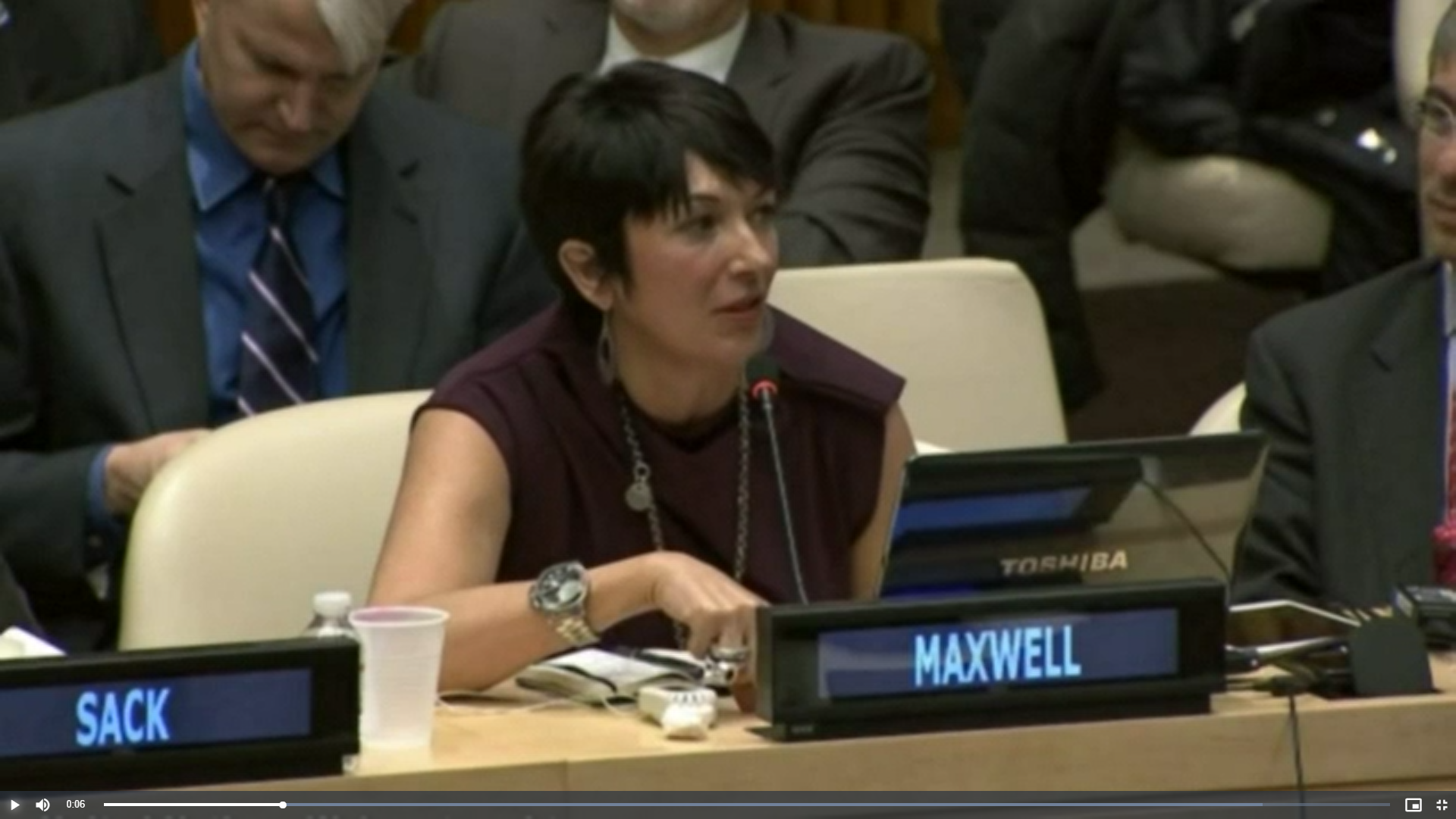 Feds: Ghislaine Maxwell deserves at least 30 years in prison - WNKY News 40 Television