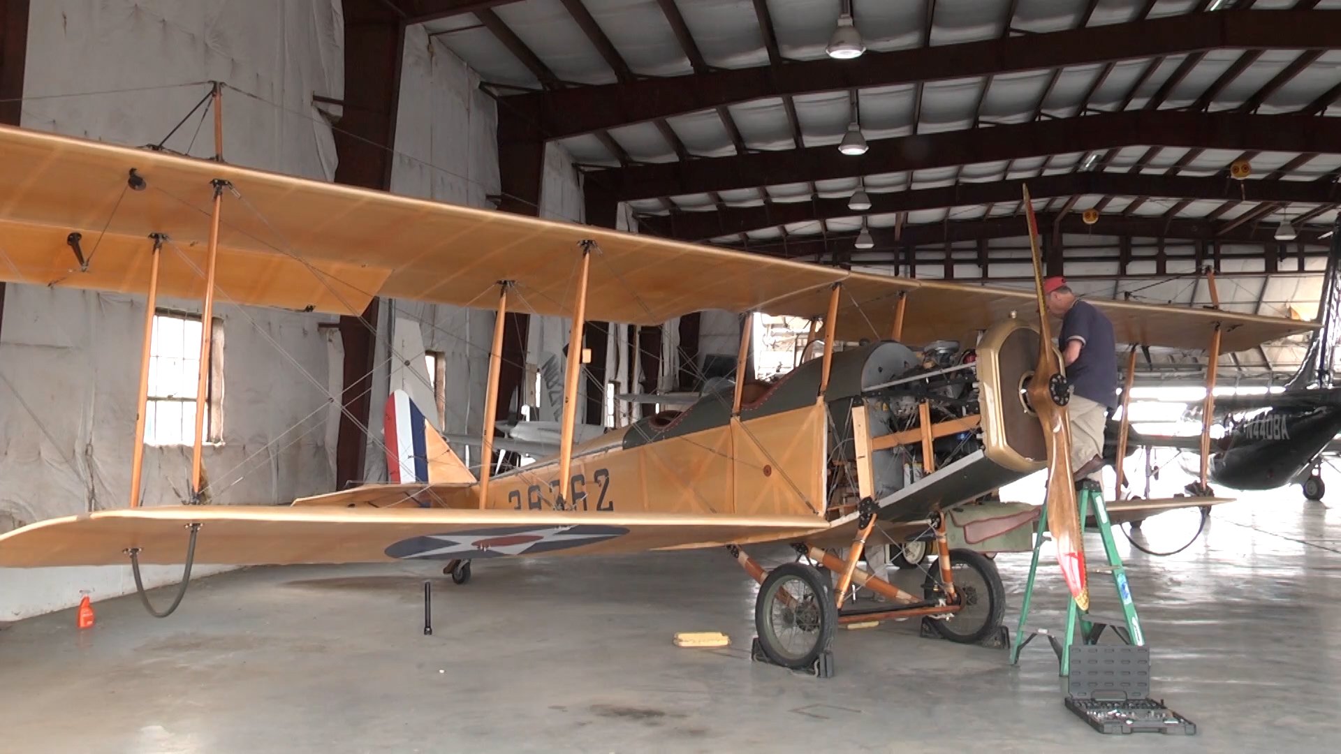 The Jenny: last cross-country flying 1917 bi-plane is in Bowling Green ...