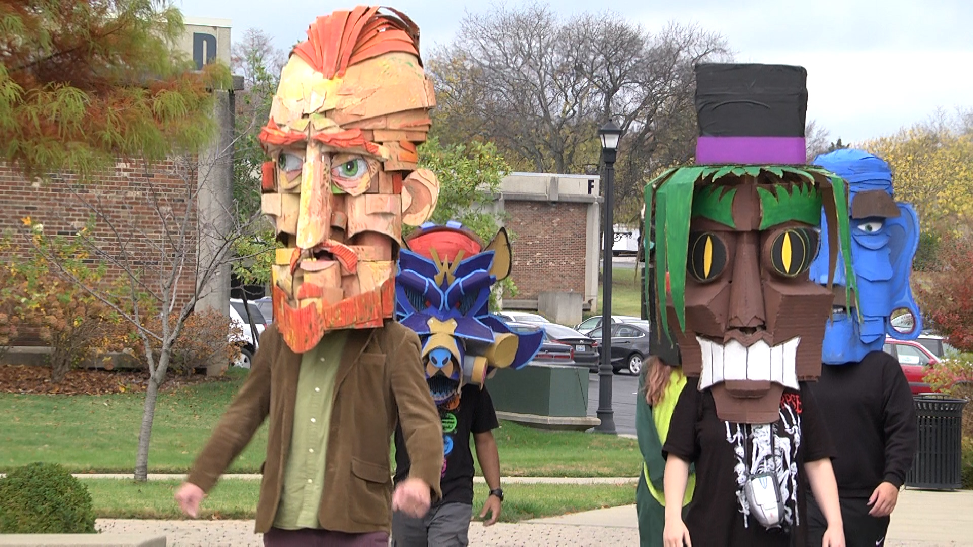 SKYCTC art class creates 'big heads' - WNKY News 40 Television