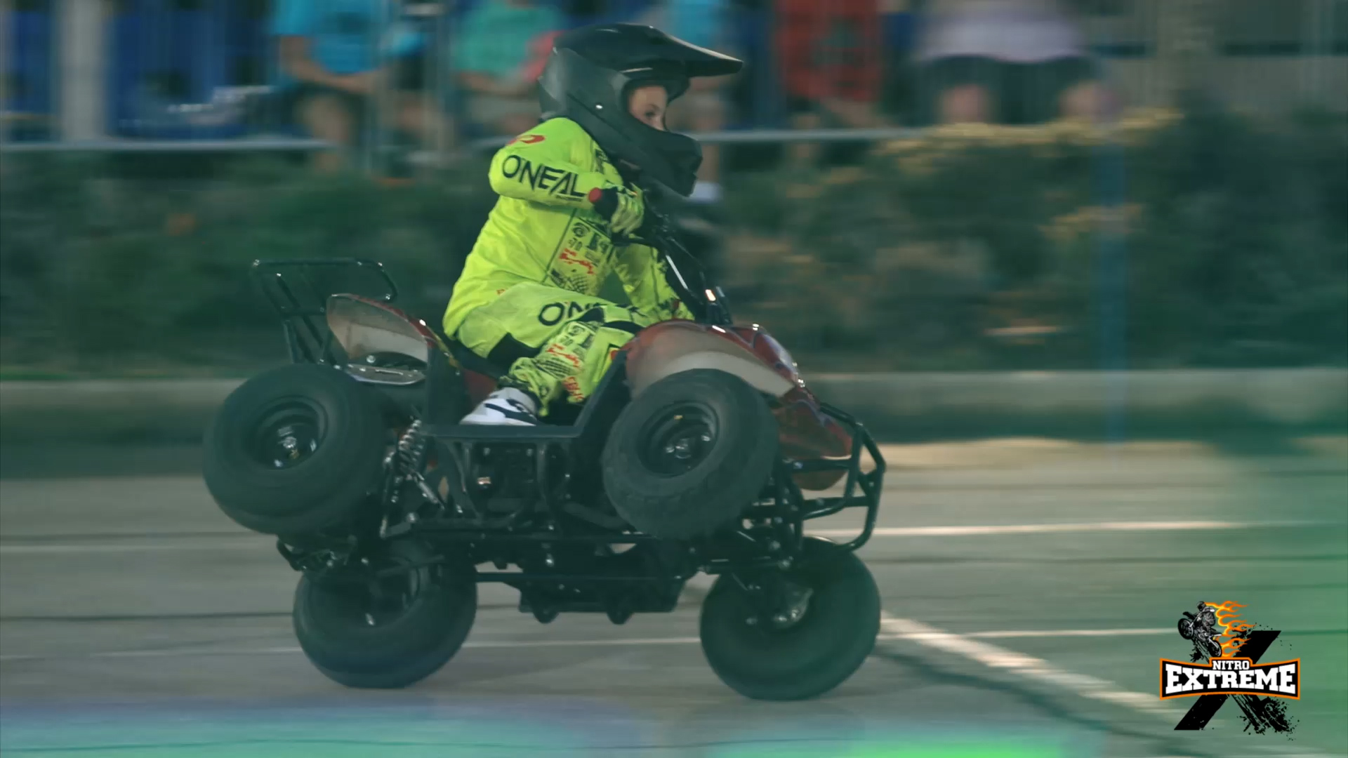 NEW Nitro Extreme traveling motorsports show drifts into BG - WNKY News ...