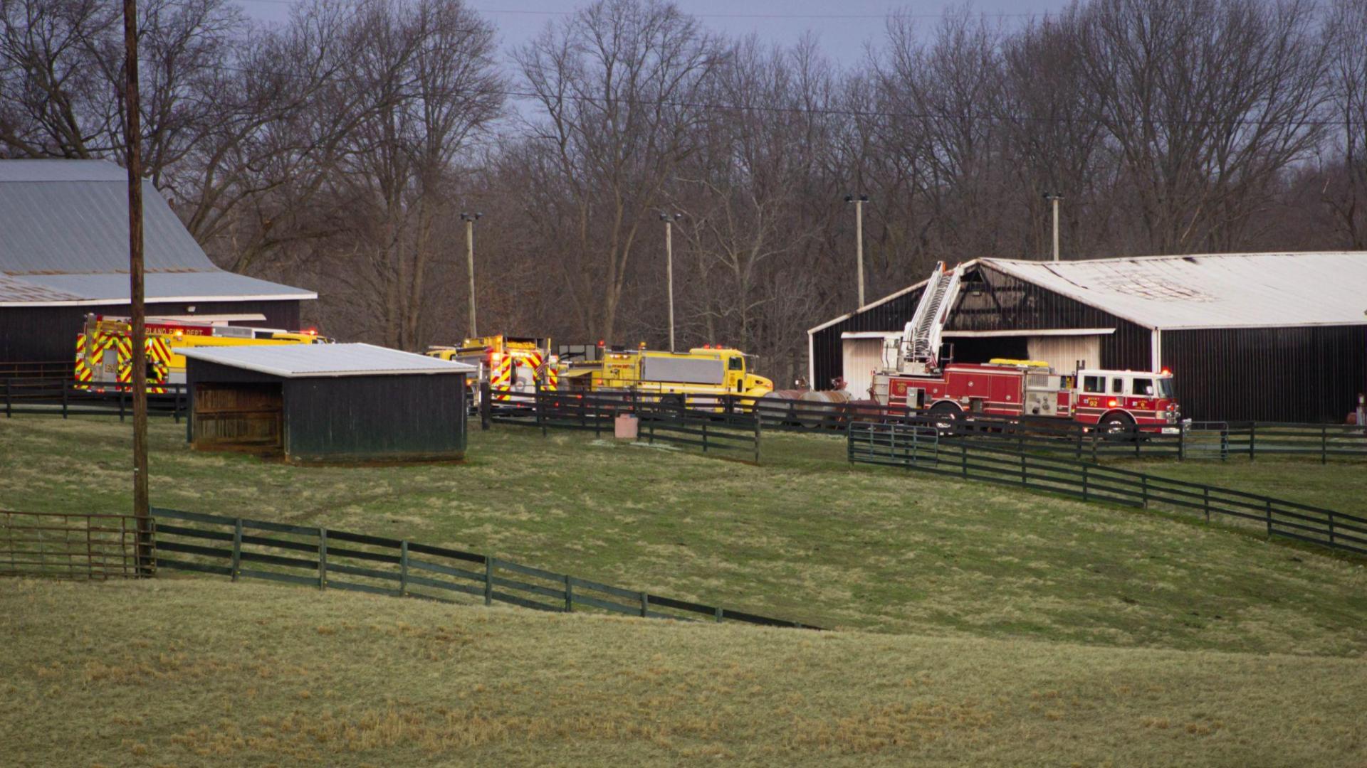 Multiple departments respond to structure fire in Warren County - WNKY ...