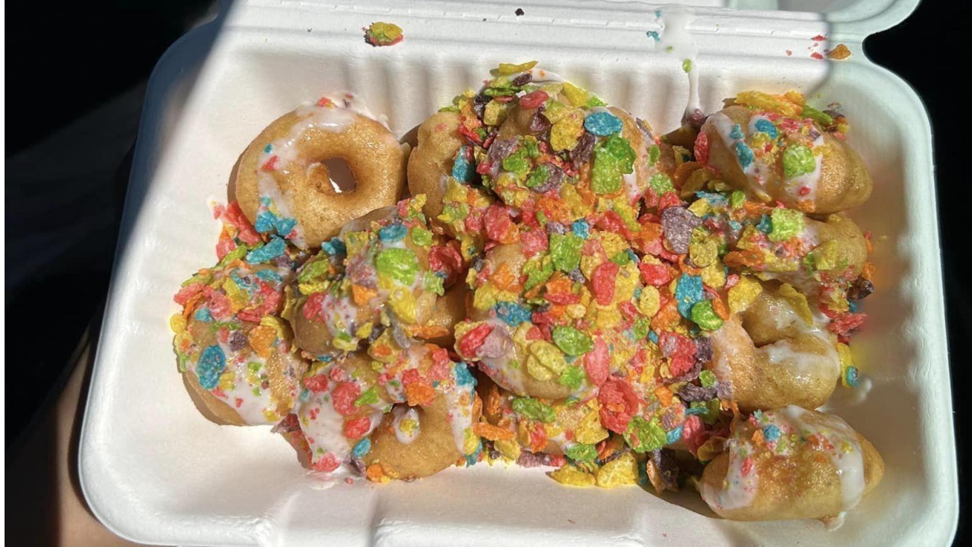 Groovy Gus Donut Bus celebrates permanent location at storefront - WNKY ...