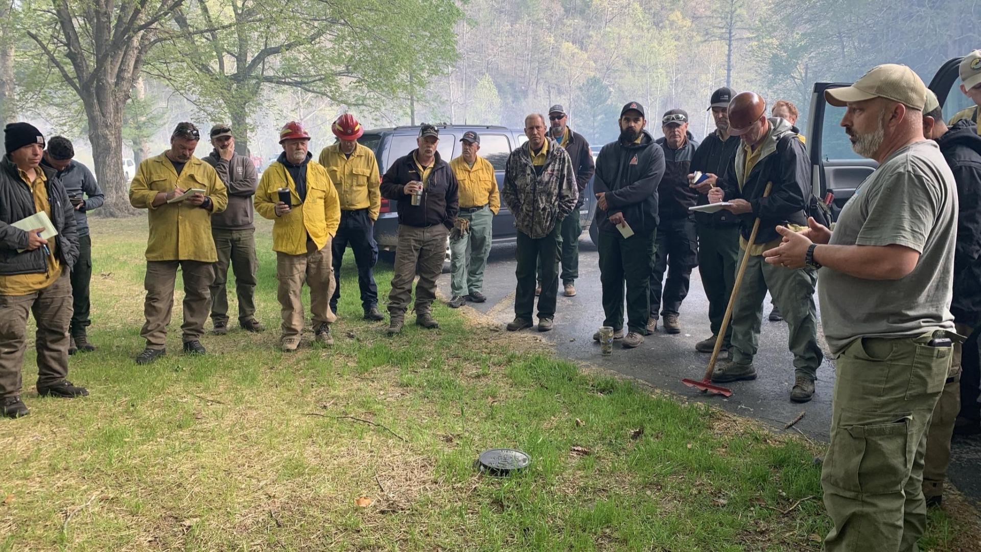 More than half of wildfire at Kentucky state park contained - WNKY News ...