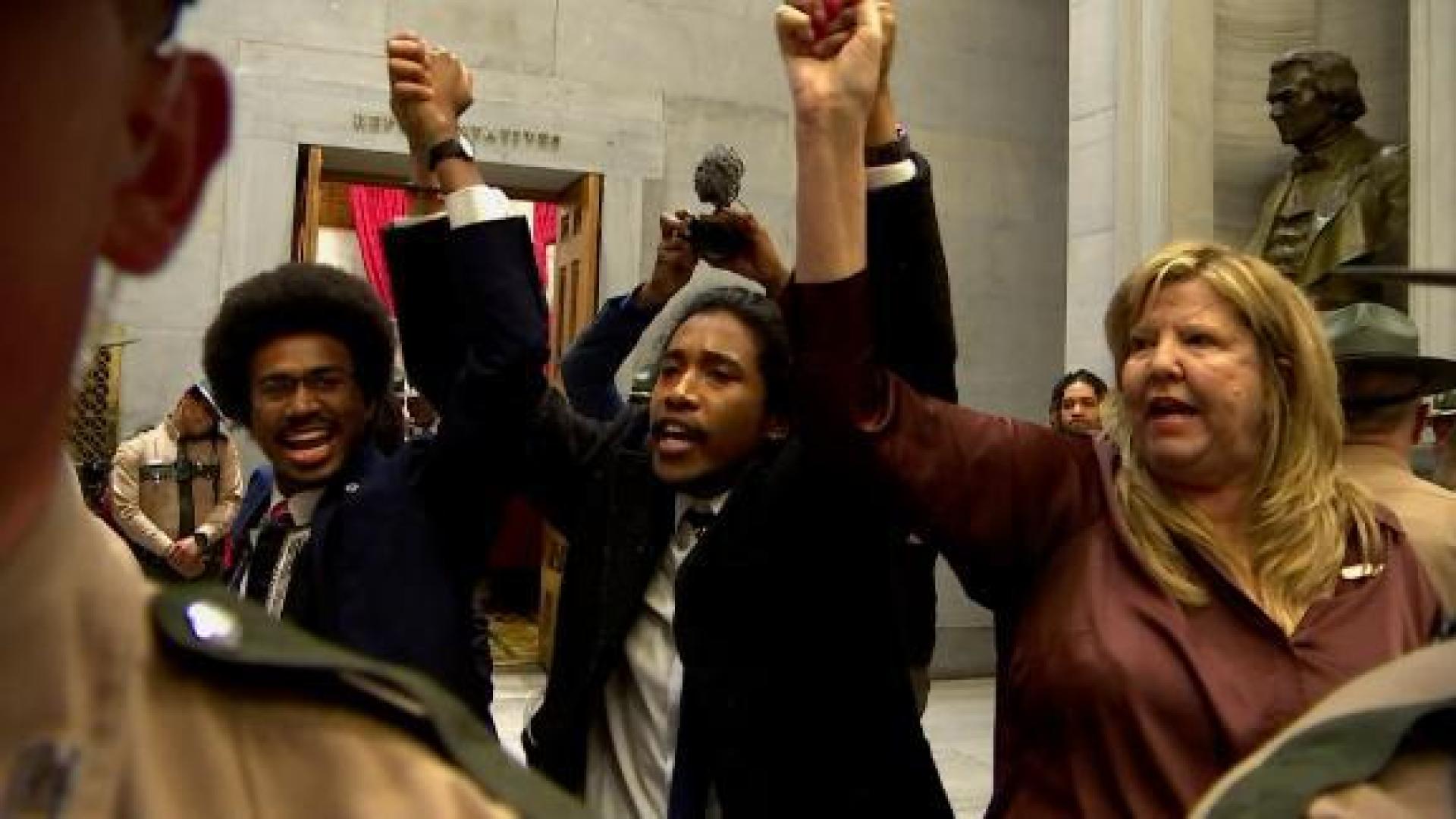 Tennessee House moves to expel 3 Democrats after gun protest - WNKY ...