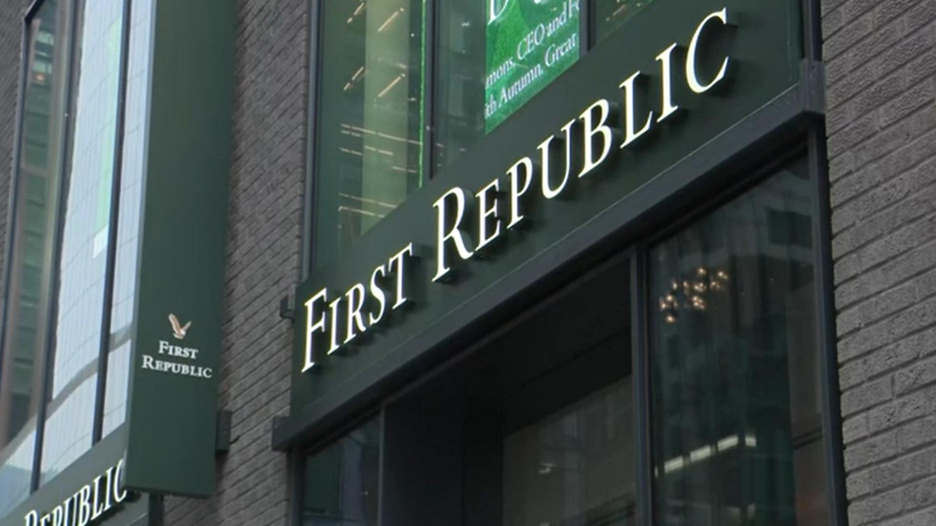 First Republic Bank seized, sold in fire sale to JPMorgan - WNKY News ...