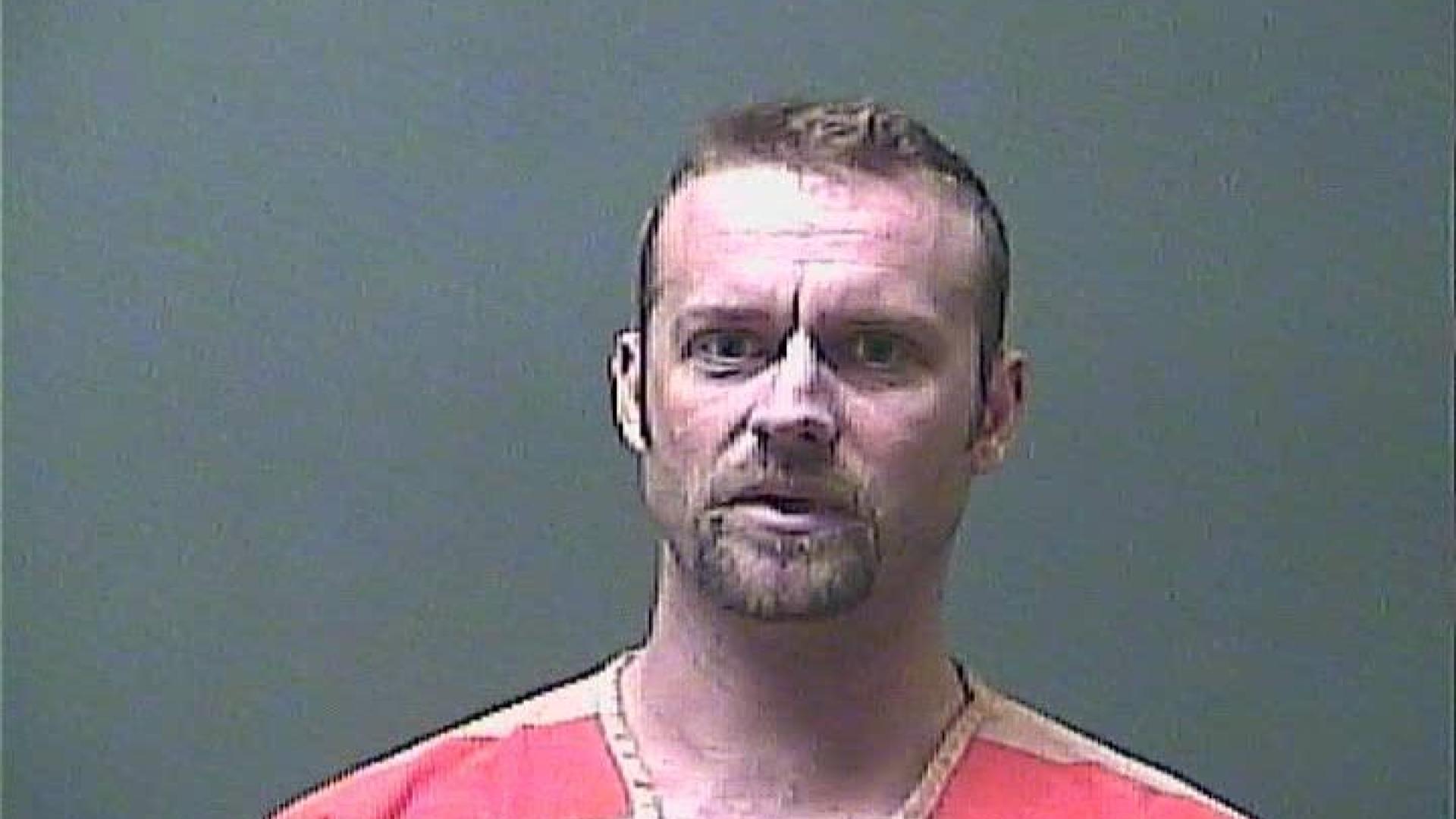 Man charged with stalking, harassing Taylor Swift - WNKY News 40 Television