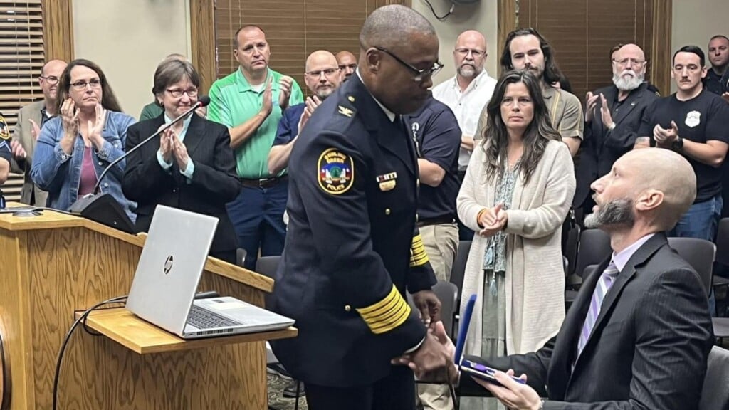 Officer Matt Davis awarded Silver Cross for service during July ...