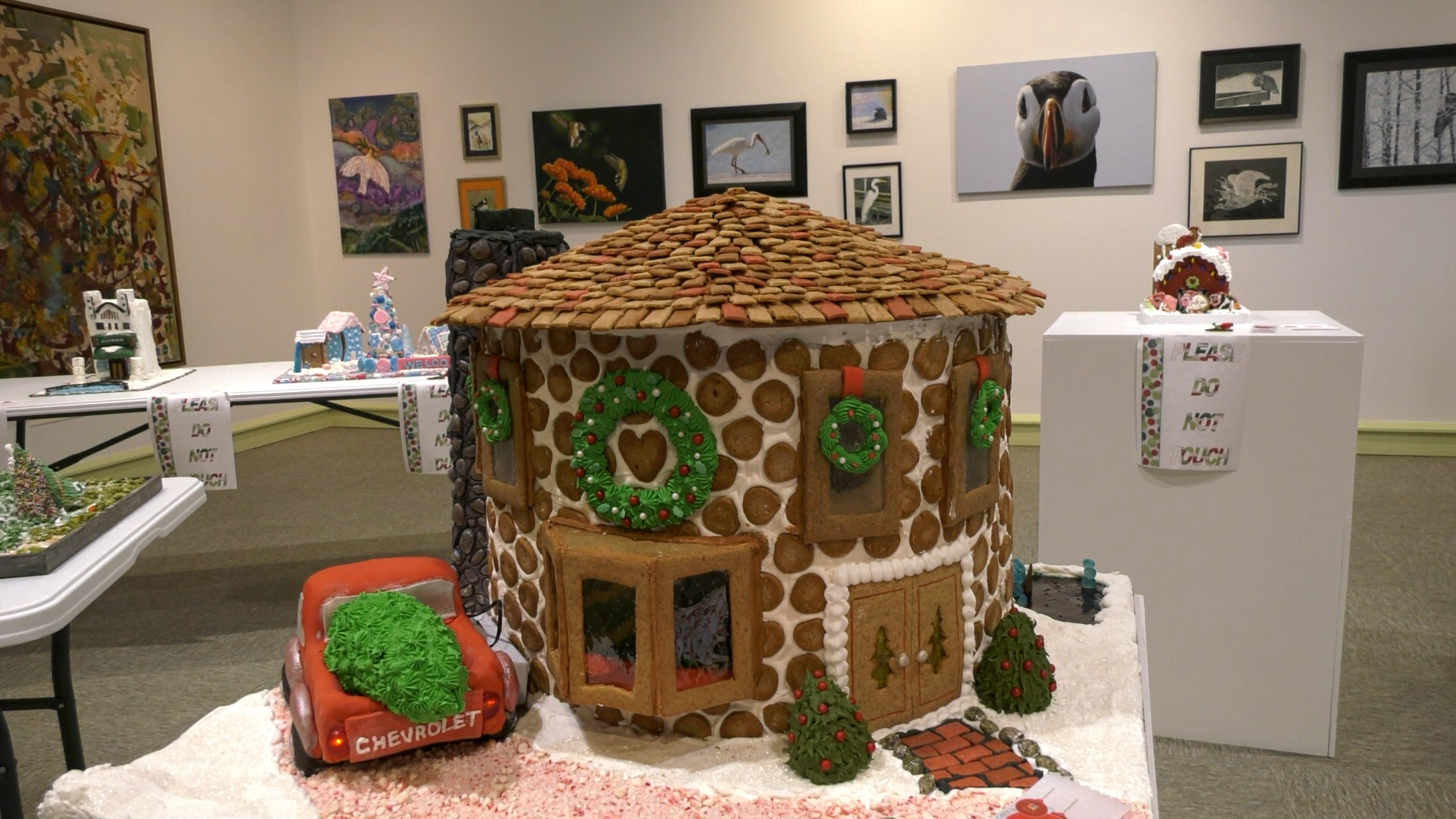 2023 Gingerbread House at the SKYPAC - WNKY News 40 Television