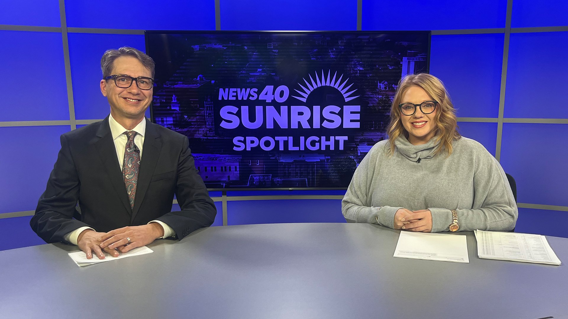 Sunrise Spotlight: Historic Holiday Tour, Christmas on College Hill ...