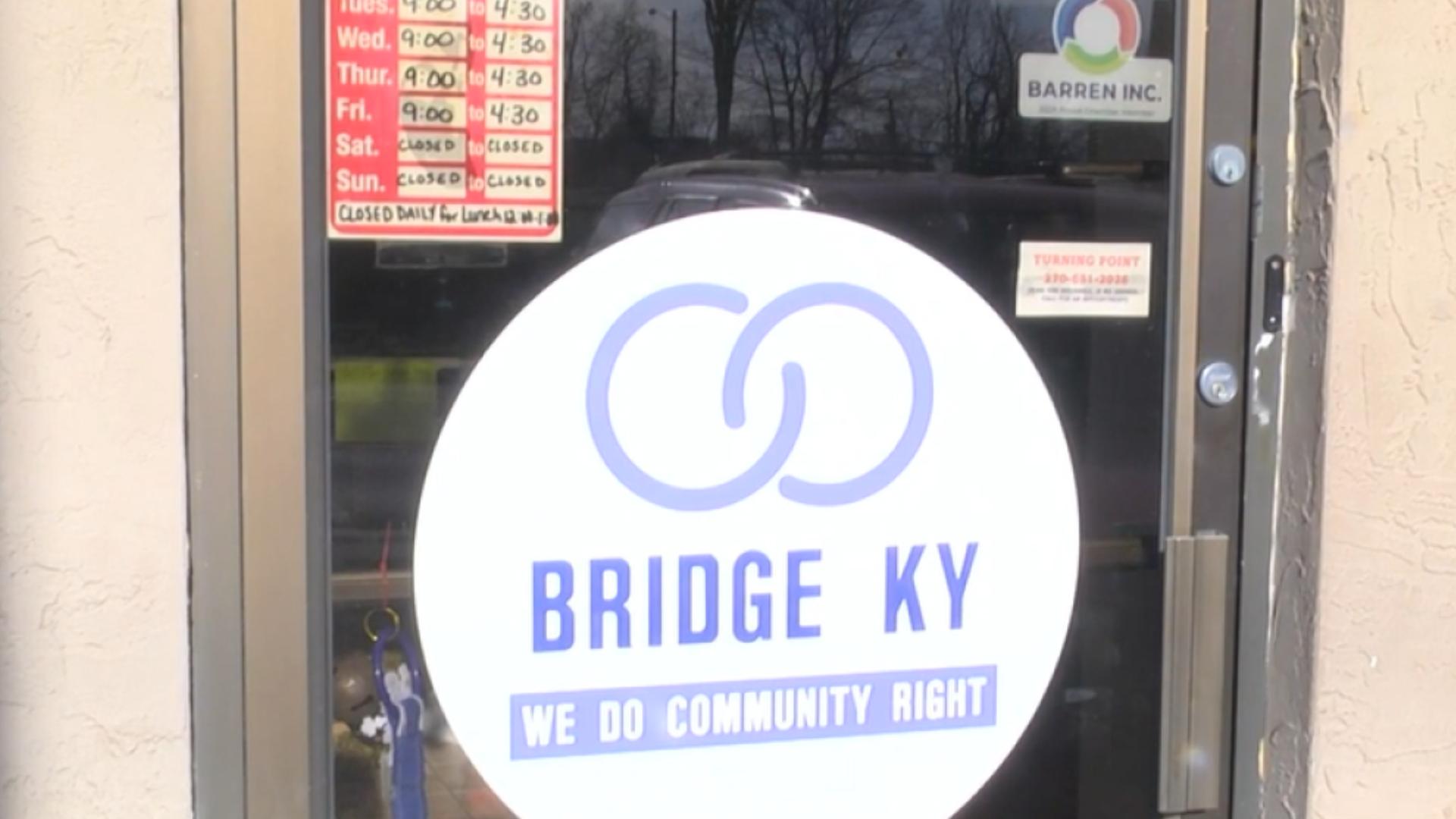Warming Room providing shelter from weather at Bridge KY - WNKY News 40 ...