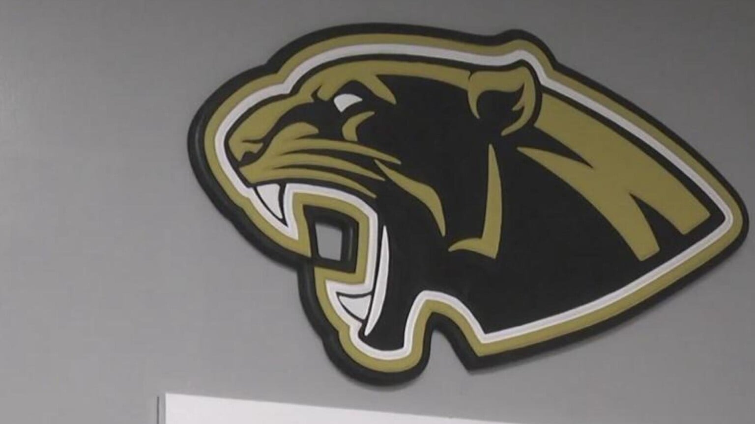 Law enforcement investigates suspicious activity at 2 Russellville ...