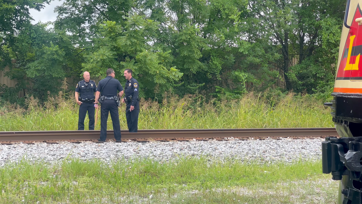 UPDATE: BGPD investigating death of man found underneath railcar - WNKY ...
