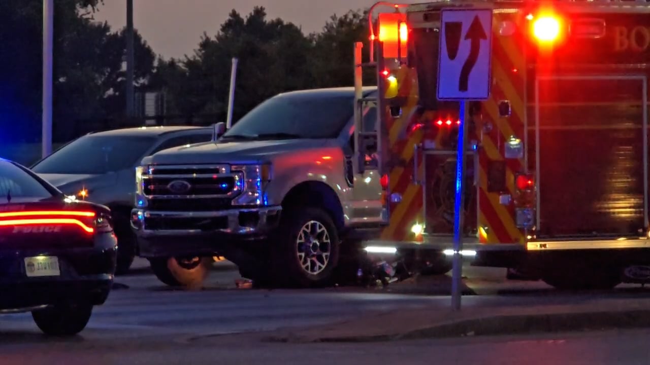 Police investigate motorcycle crash on Scottsville Road - WNKY News 40 ... Police investigate motorcycle crash on Scottsville Road - WNKY News 40 ...
