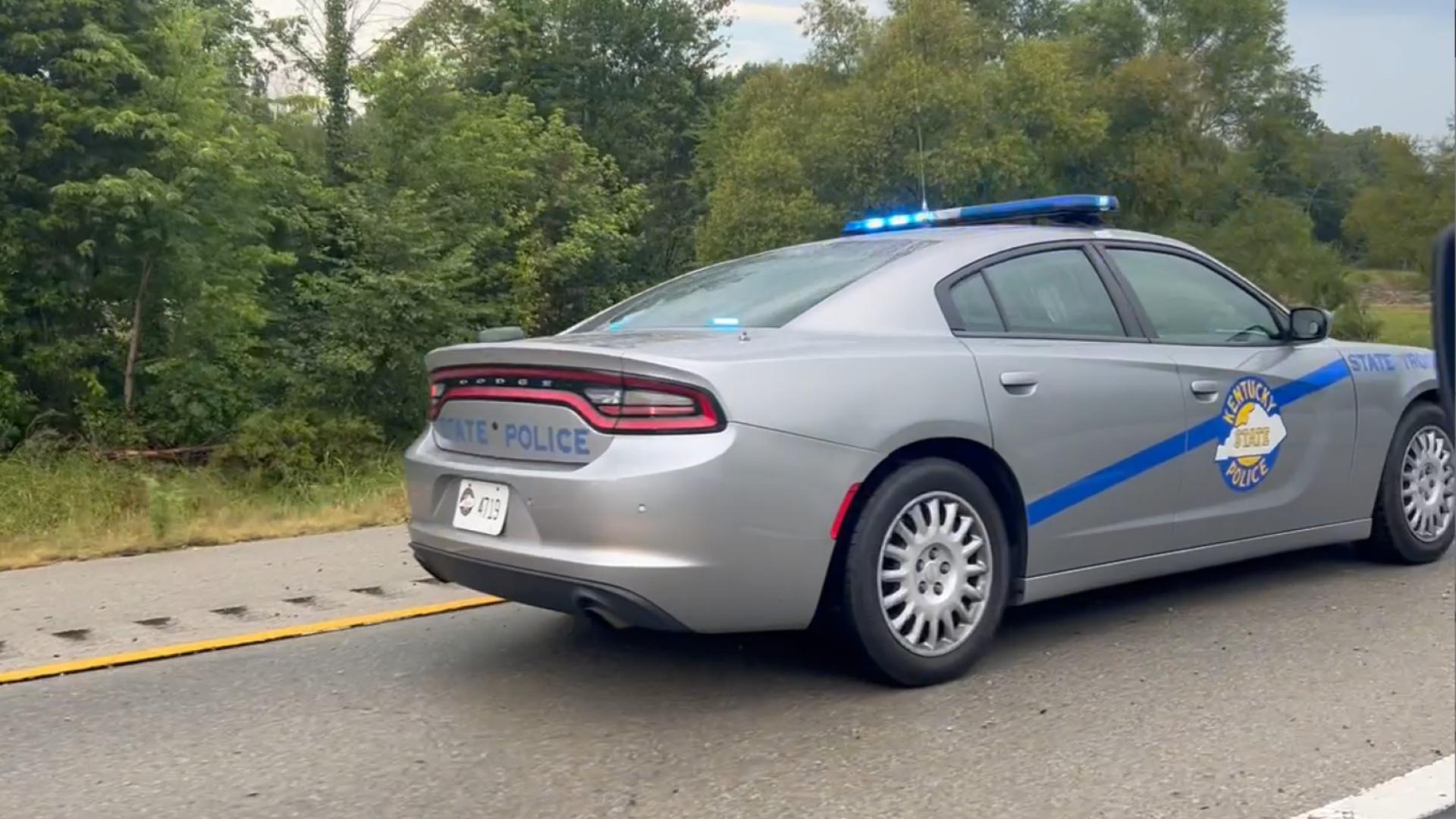 NEW DETAILS: 1 dead, 1 flown following crash on I-65 northbound - WNKY ...