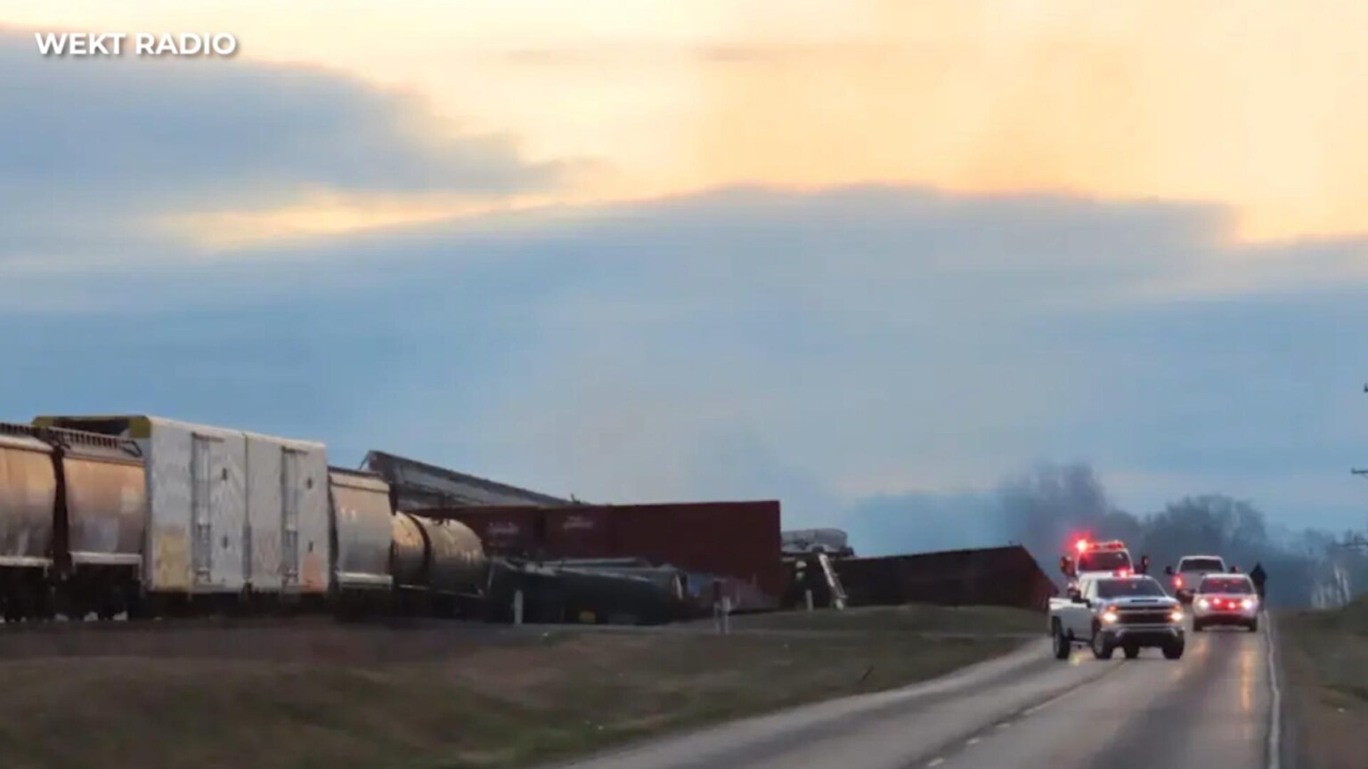 Kentucky officials react to Todd County train derailment - WNKY News 40 ...