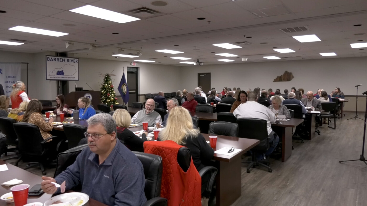BRADD holds final board of directors meeting of 2025 - WNKY News 40 ...